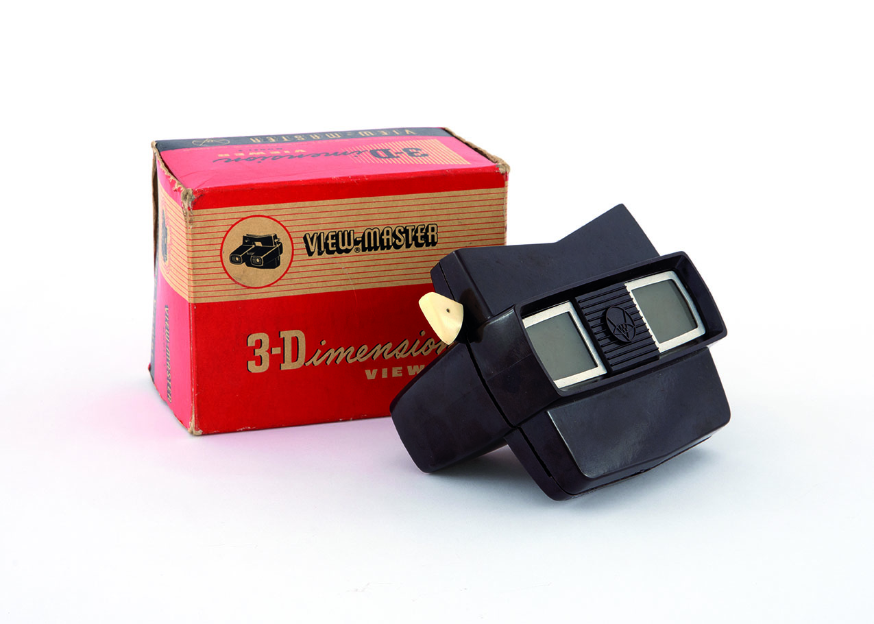 4. Viewmaster picture viewer. 1955 - 61© Museums Sheffield - Big Issue ...